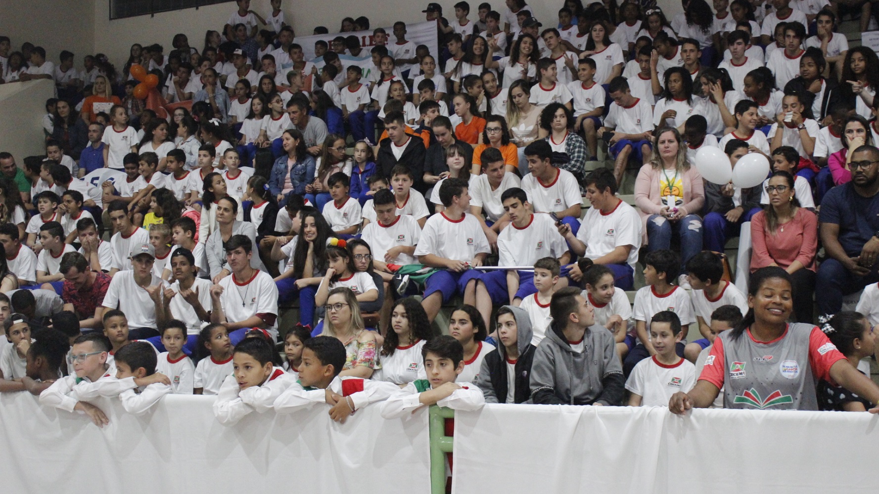 Jemec: 2ª edição é aberta e movimentará 42 escolas de Criciúma - Mais Sul