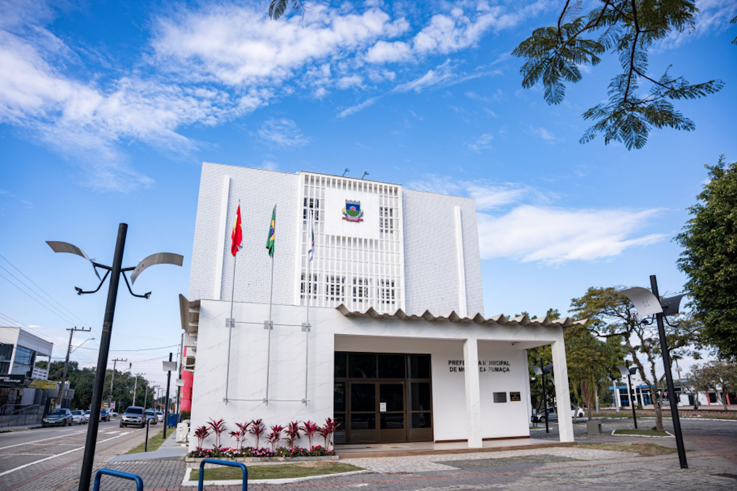 Prefeitura abre seleção sem prova escrita e com salários de até R$ 5,4 ...